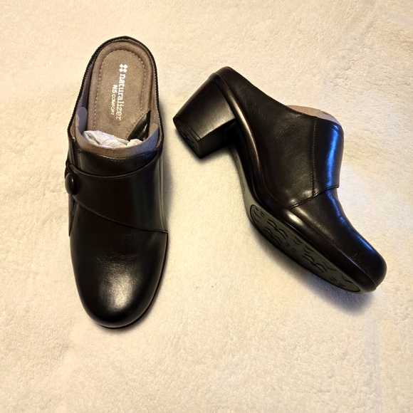 Naturalizer | Shoes | Naturalizer N5 Comfort Womens Brown Leather Mules ...